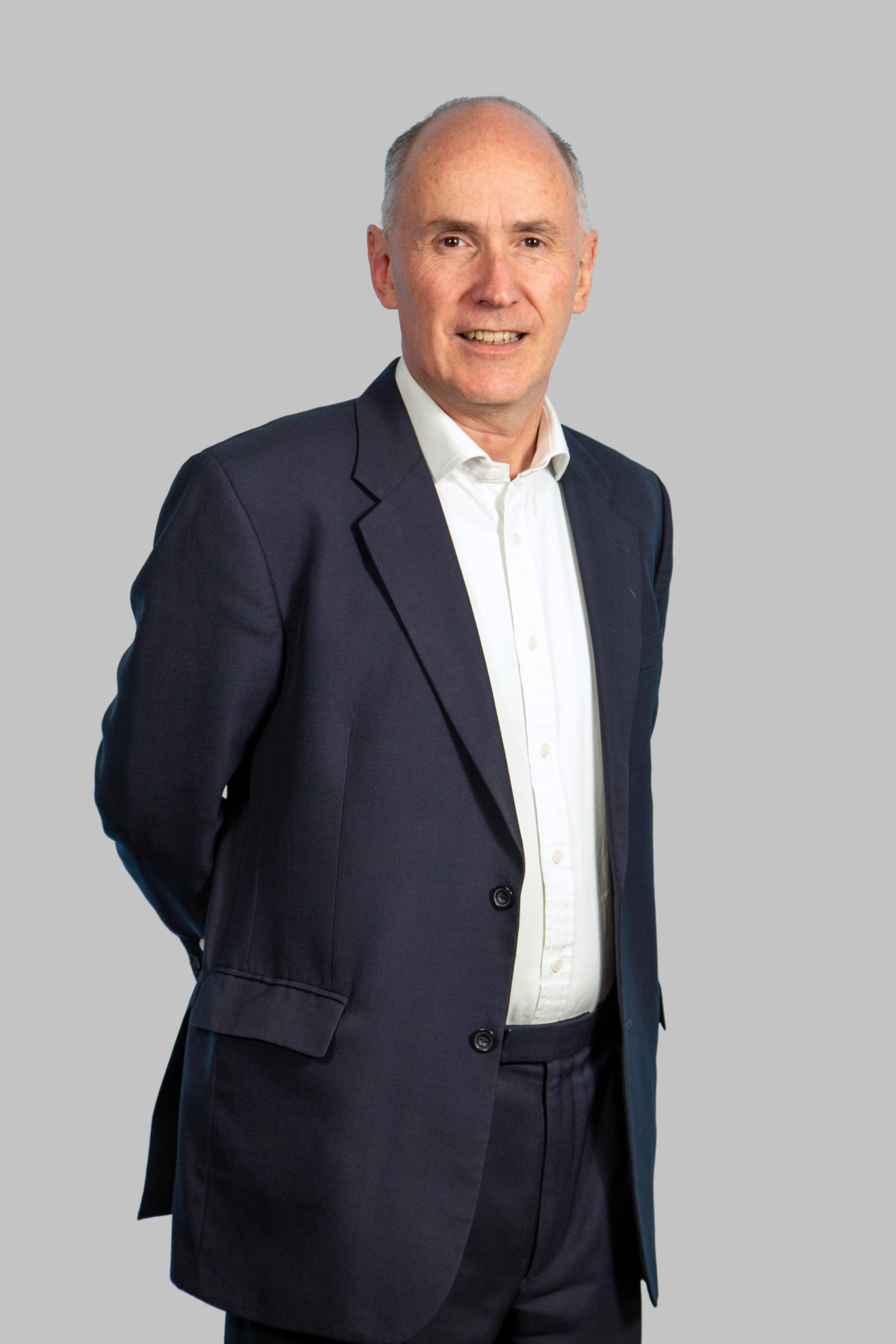 Meet our executive team and Board of Directors | Smiths Group